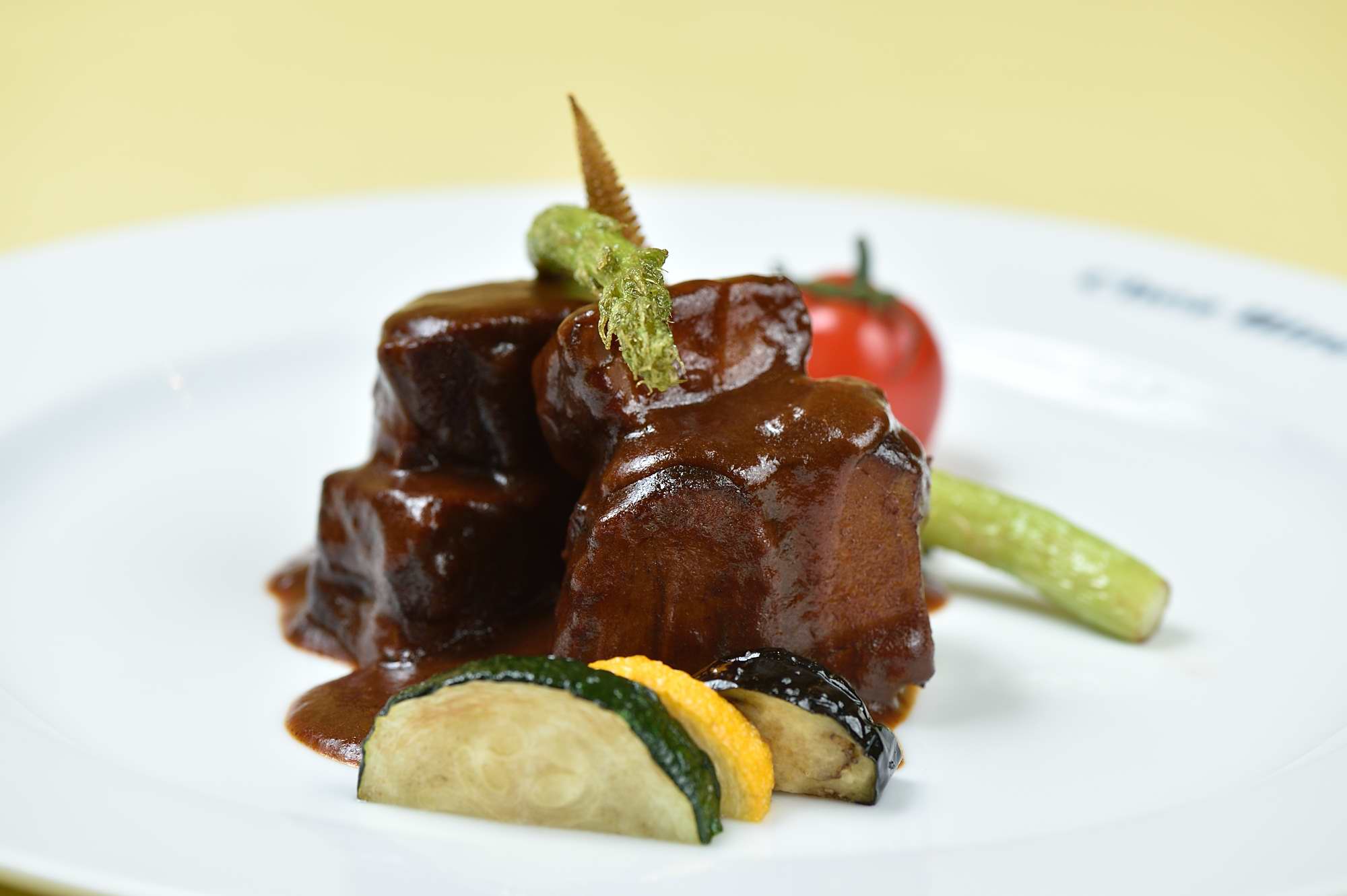 chez-hiro – シェイロは川の畔に佇むフレンチレストランです